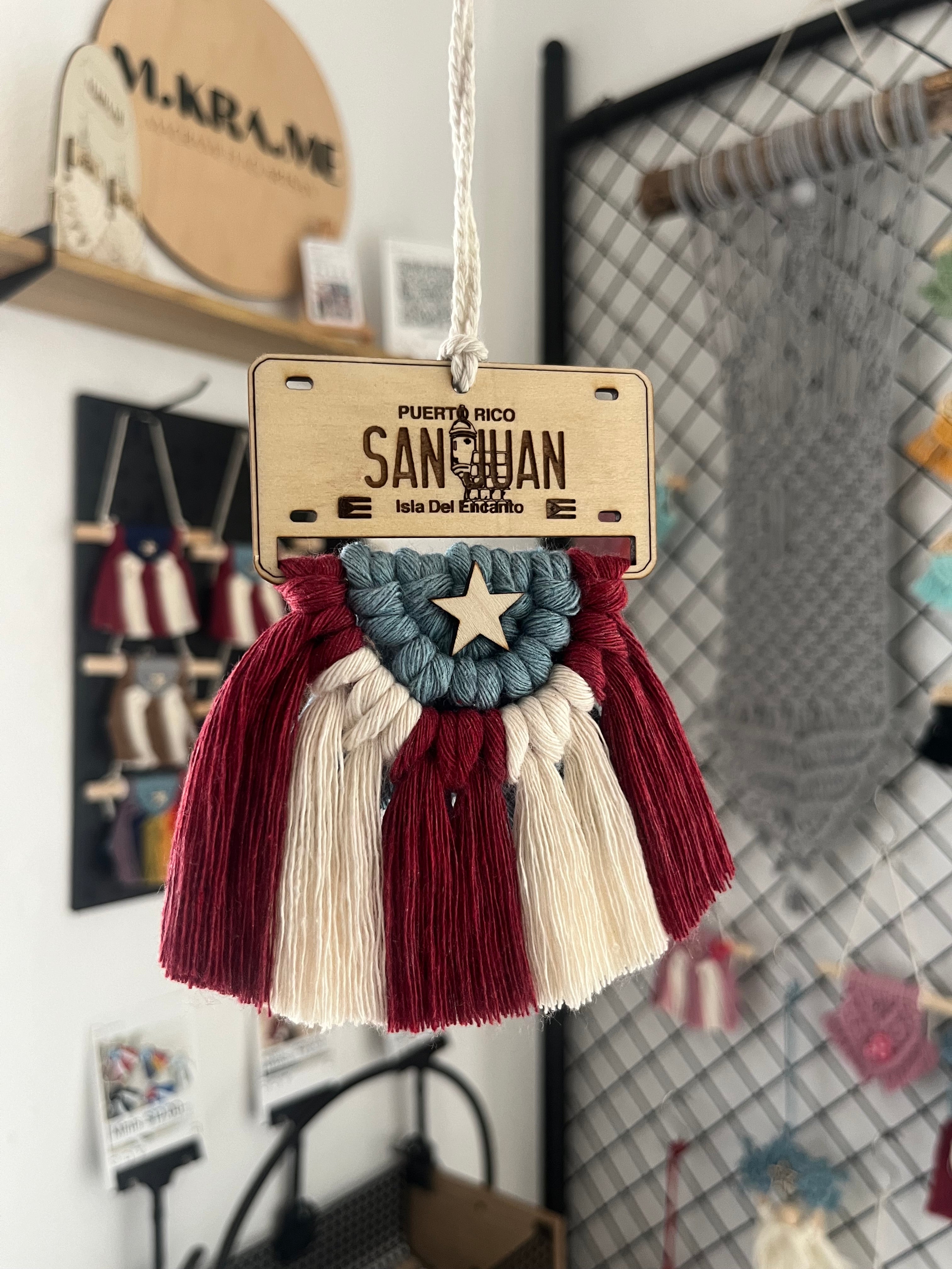 Mini Bandera Tablilla – M.KRA.ME